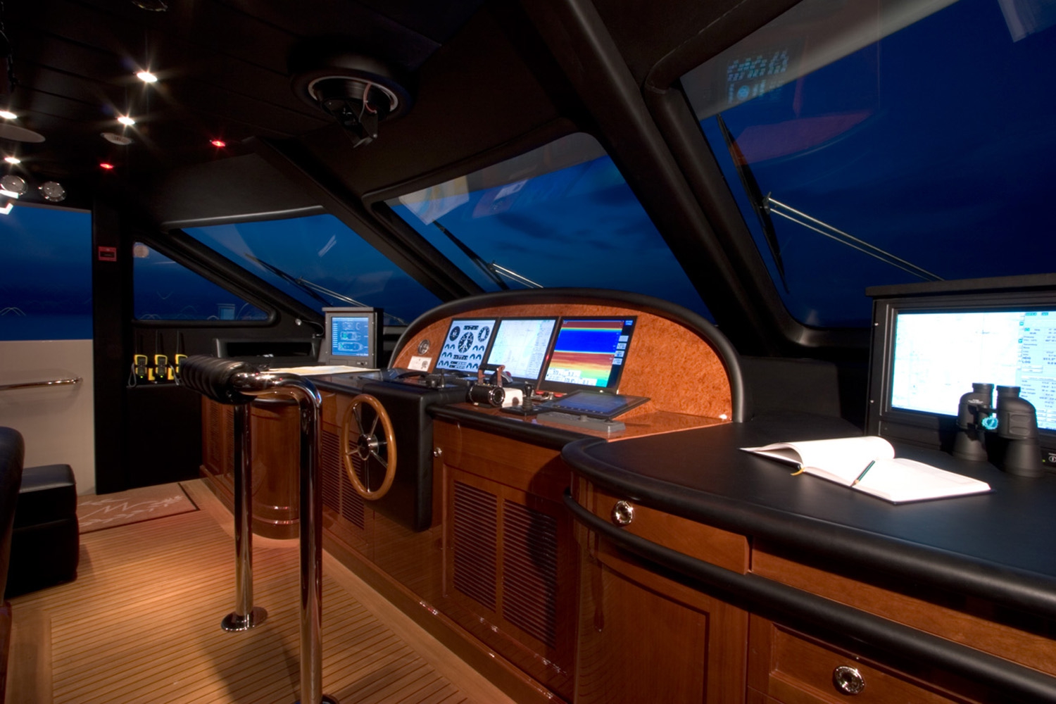 Bridge Image Gallery – Luxury Yacht Browser | by CHARTERWORLD ...